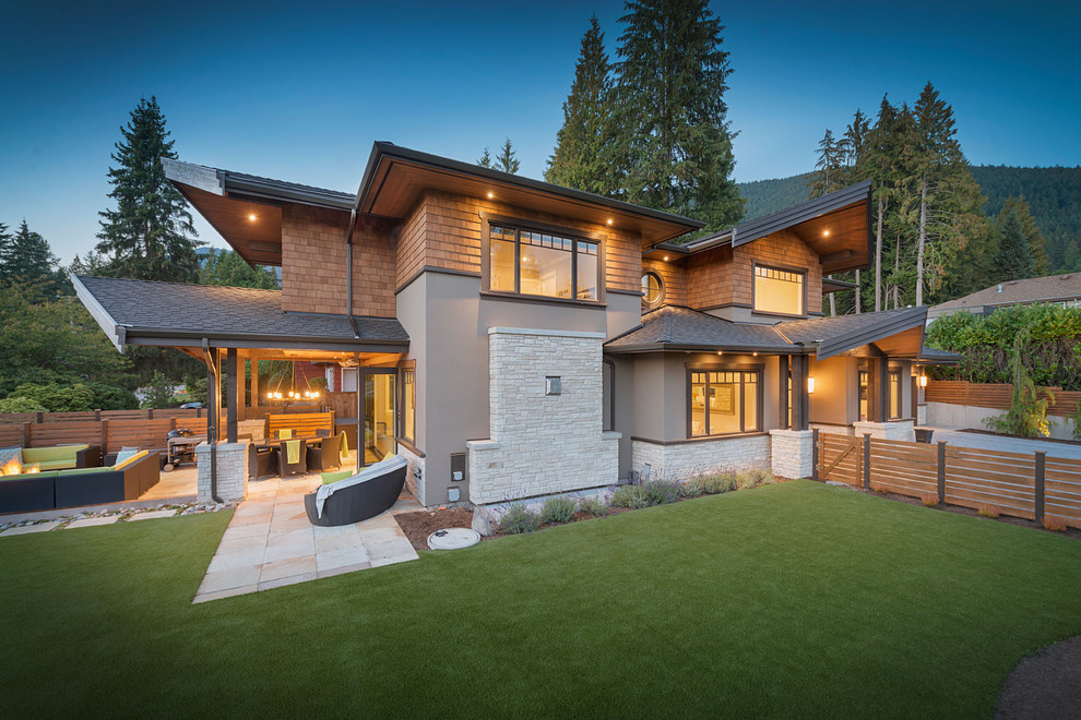 Westcoast Craftsman Custom Home Build - Craftsman - Facciata ...