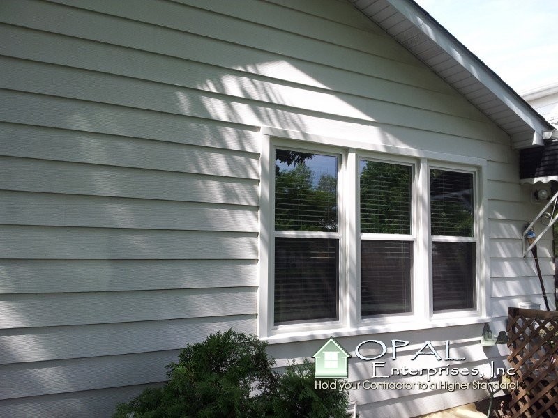 White Alside Mezzo Vinyl Windows installed in Naperville - Traditional ...