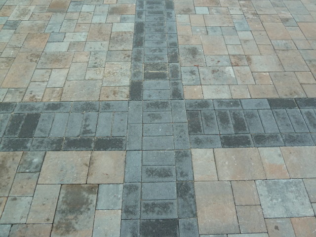 Wine Country Basalite Artisan Slate Paver Driveway - Rustic - Exterior ...