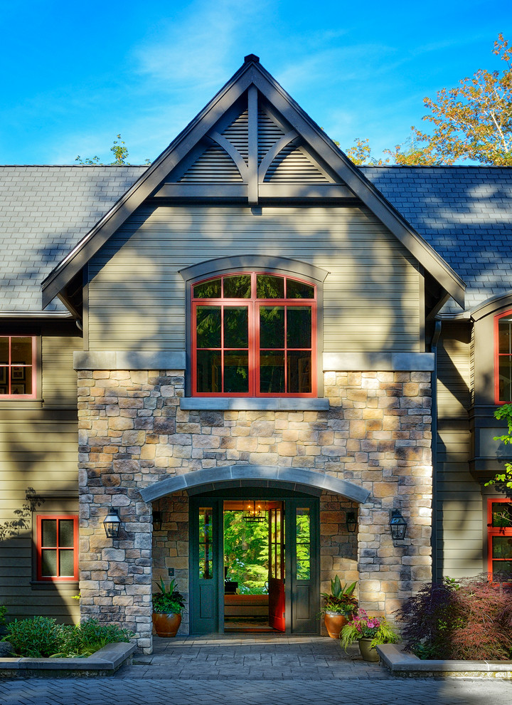 Wooded Highlands - Traditional - Exterior - Seattle - by AOME ...