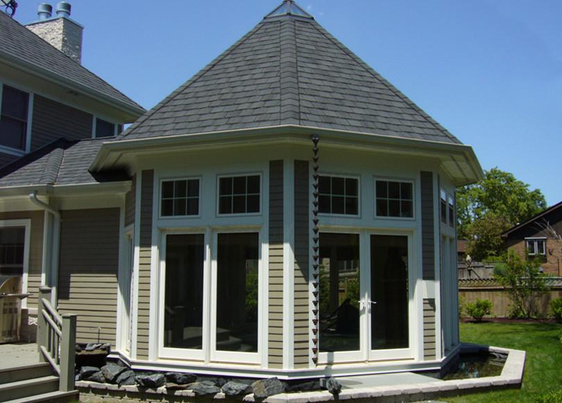 Yoga Turret - Contemporary - Exterior - Chicago - by Kipnis ...