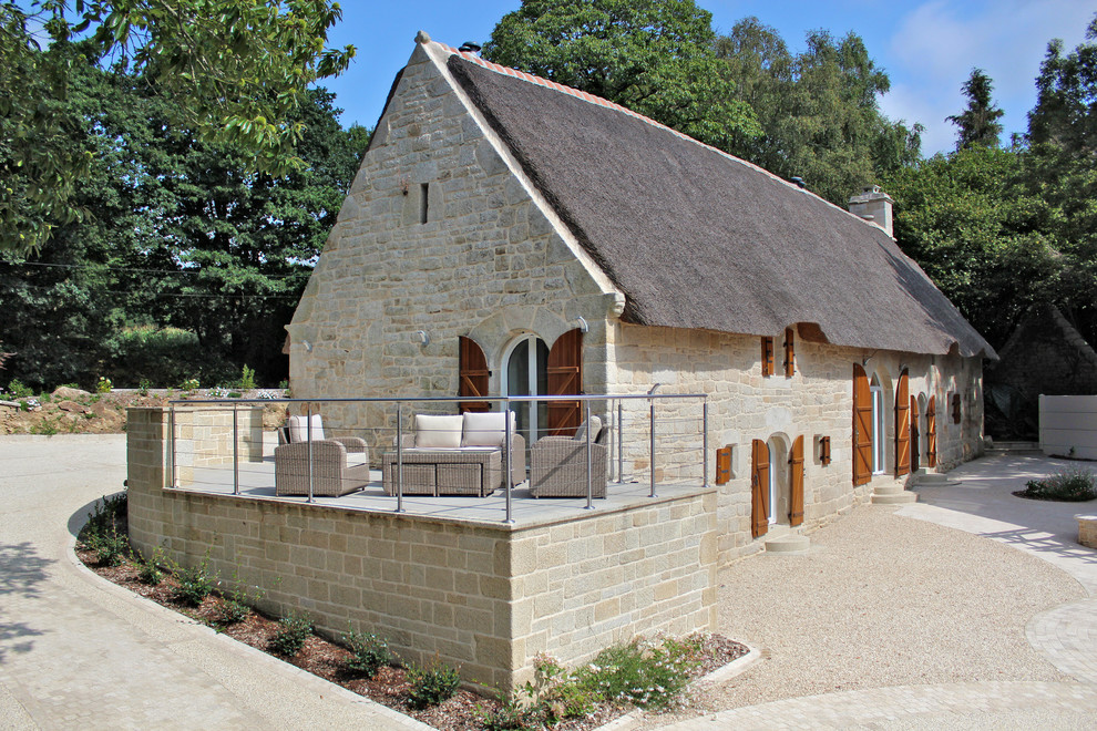 Cottage House - Farmhouse - Exterior - Rennes - by Allen Architectes ...