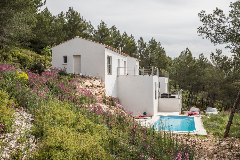 MAISON SUR LA COLLINE Près de Cassis - Modern - Exterior - Marseille ...