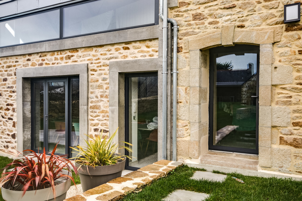 Projet de renovation à Cleden CAP - Farmhouse - Exterior - Brest - by ...