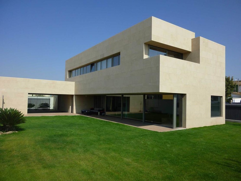 Fachadas en piedra natural. - Modern - Exterior - Other - by Neftis ...