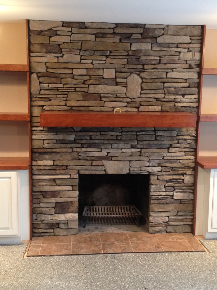 Boral Cultured Stone - Southern Ledgestone - Traditional - Family Room ...