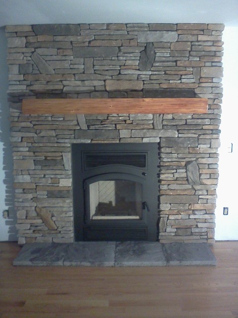 Boral Cultured Stone - Southern Ledgestone - Traditional - Family Room ...