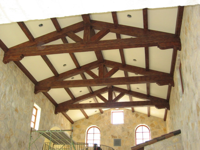 Custom Timber Trusses & Beams - Classique - Salle de Séjour - Dallas ...