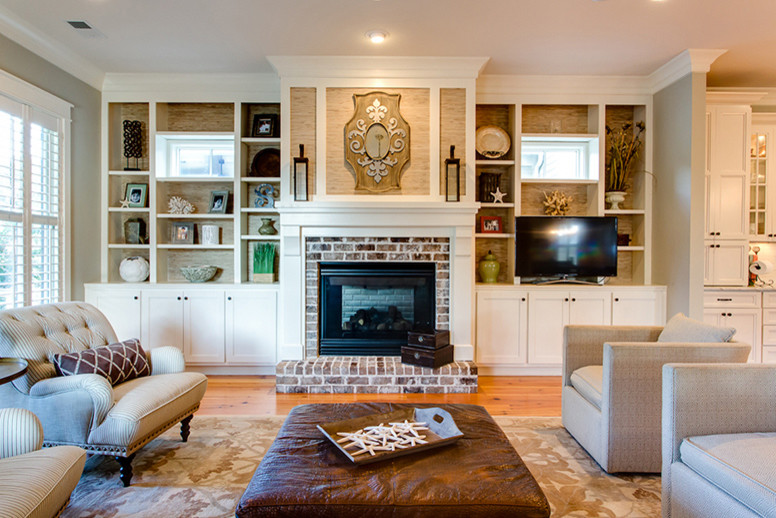 Ducker Lane - Traditional - Family Room - Charleston - by Clarke Design ...