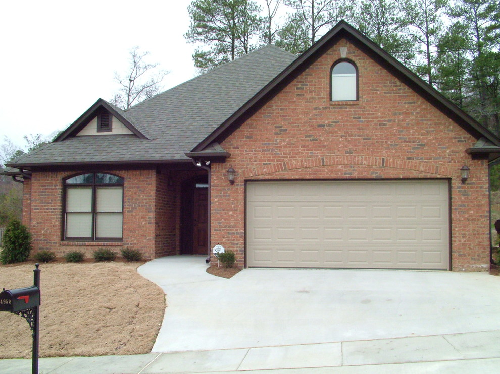 Edisto Brick - Traditional - Family Room - Birmingham - by User | Houzz