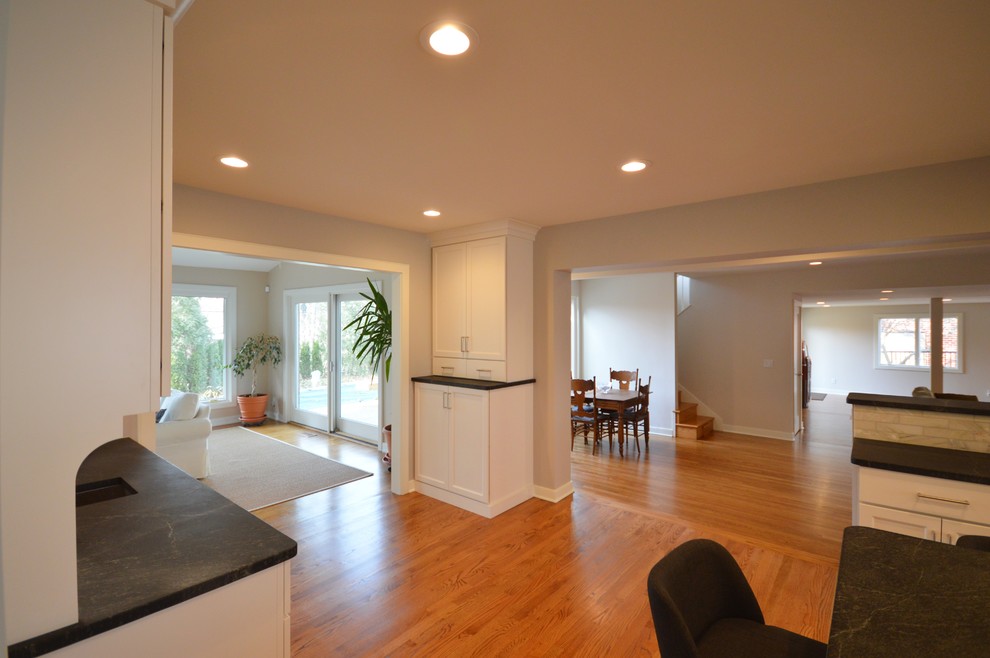 Family room and dining room adjoin kitchen - Traditional - Family Room ...