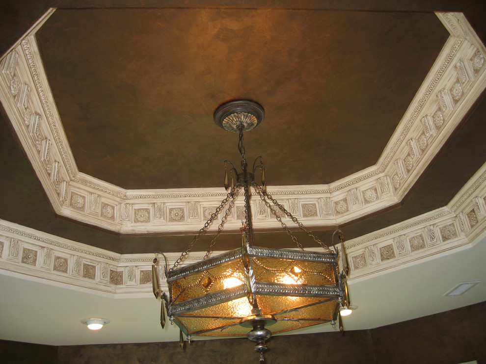 Faux Finished Tray Ceiling in a Family Room - Traditional - Family Room ...
