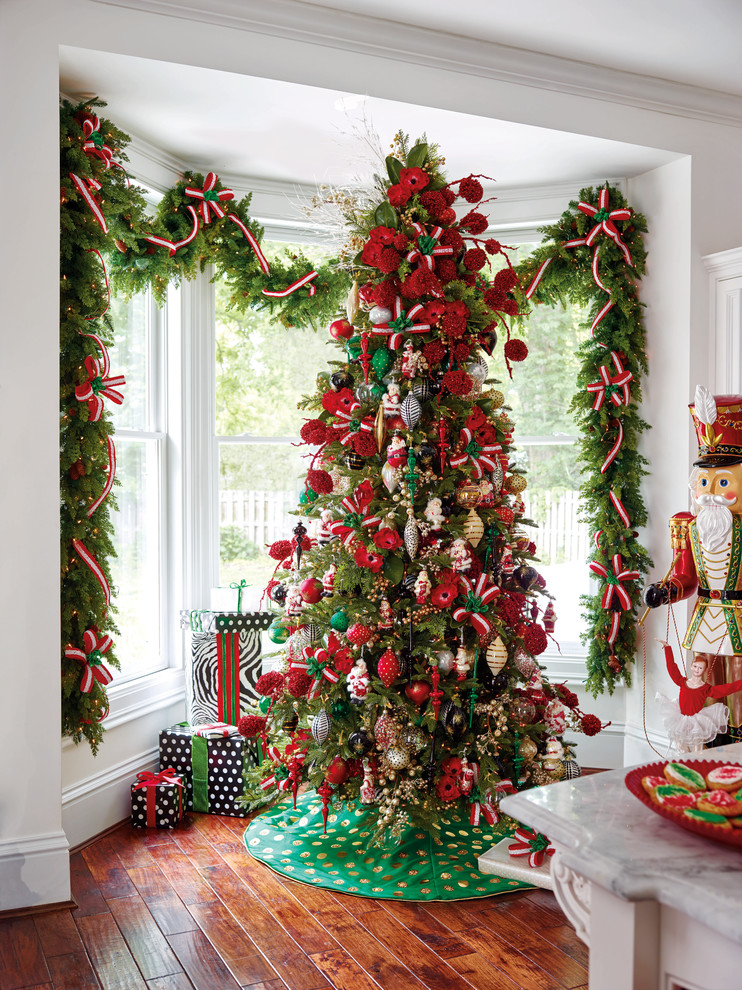 Frontgate Holiday Hadley Place Collection 2017 - Traditional - Family ...