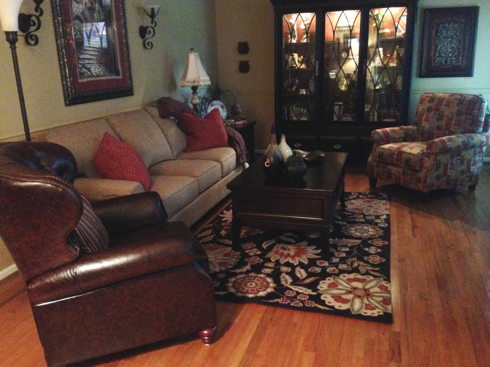 In the Customer's Home - Family Room - Birmingham - by Barnett ...