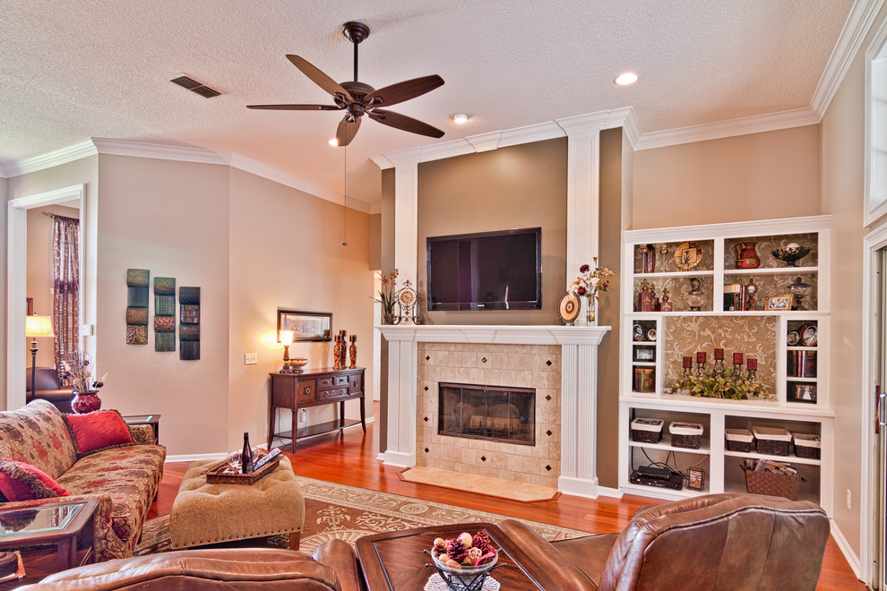 Jacksonville 1990's ranch home - Traditional - Family Room ...
