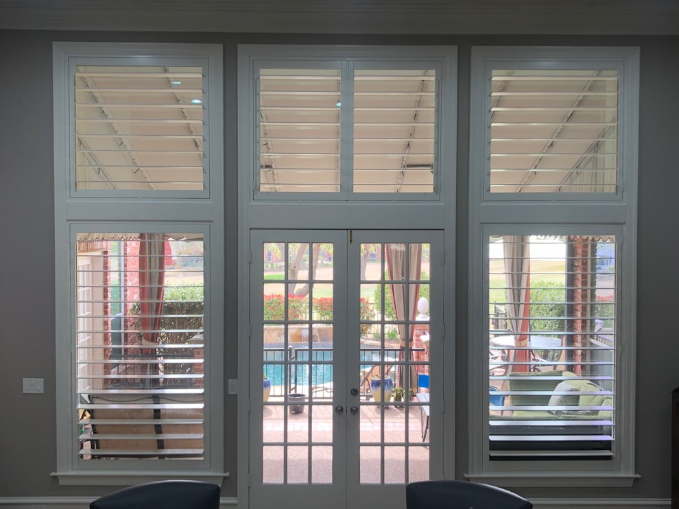 Large Louver Spacing...5 inch - Craftsman - Family Room - Dallas - by ...