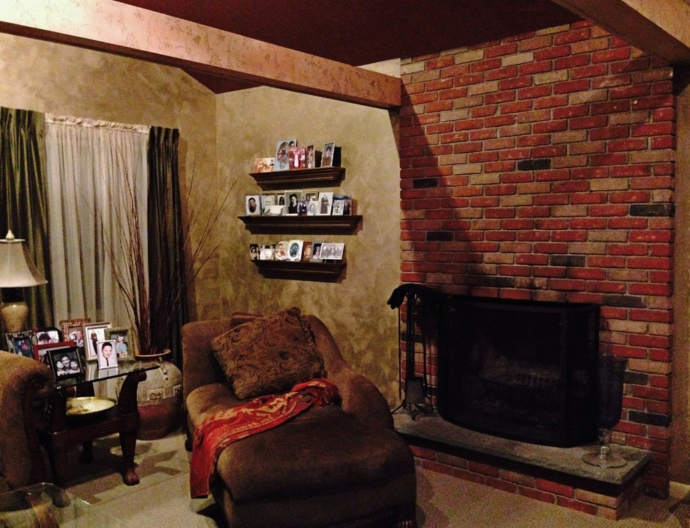 Mica infused plaster treatment on the walls - Traditional - Family Room ...