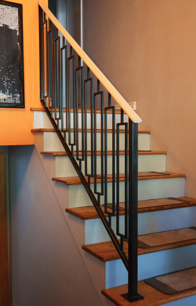 Modern Rectangular Railing in Skokie, IL - Traditional - Staircase ...