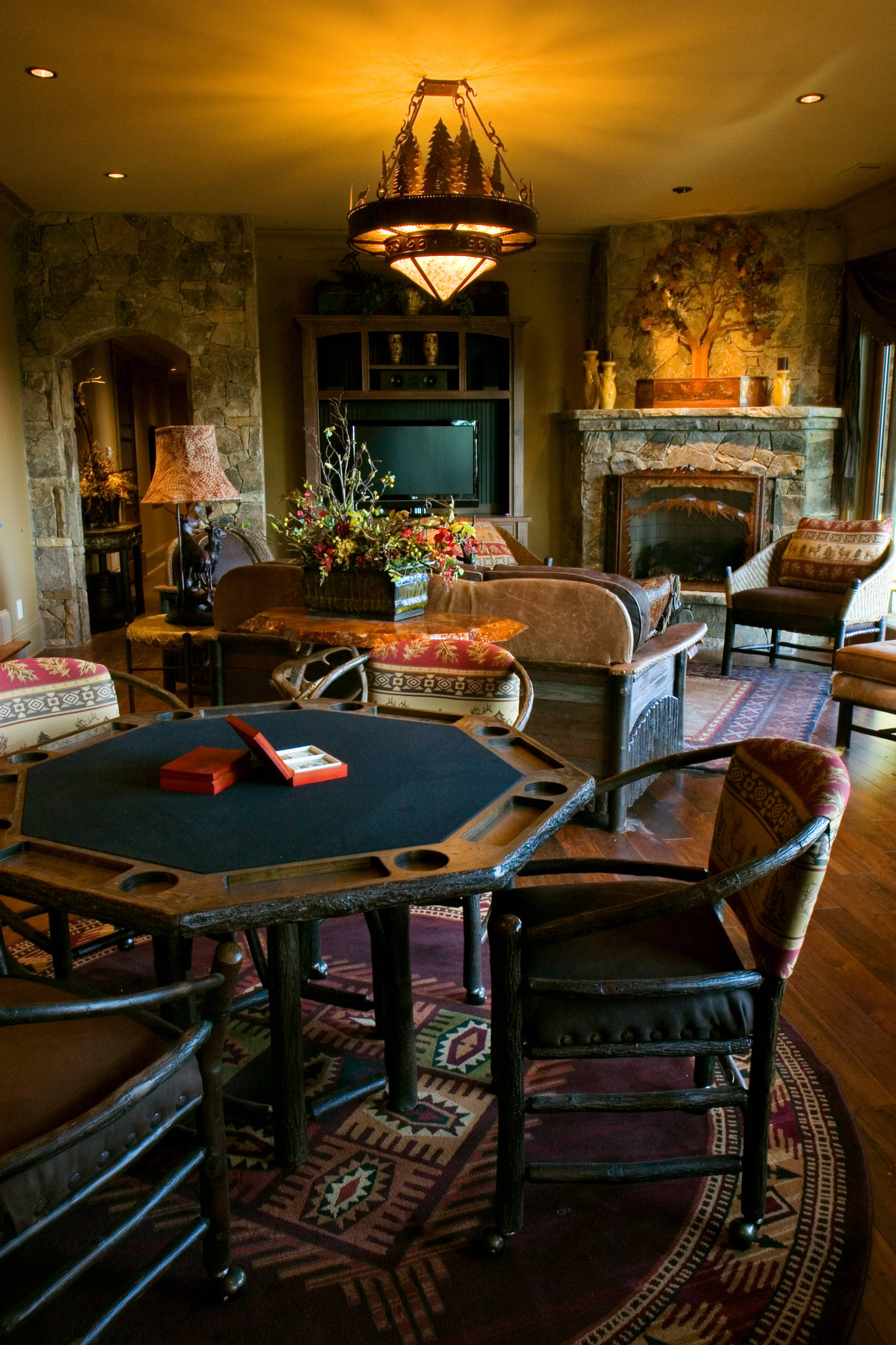 Style USA: 12 Proud Poker Rooms | Houzz NZ
