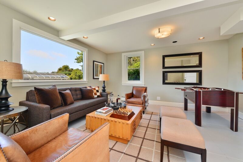 Southhampton Remodel and Redesign - Transitional - Family Room ...