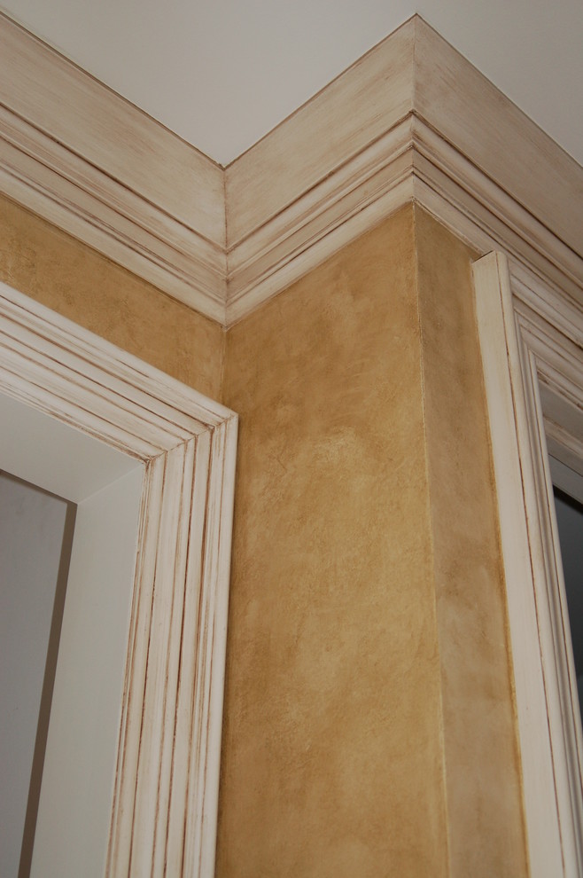 Stained Matte Plaster Walls, Creme Glazed Trim Main - Traditional ...