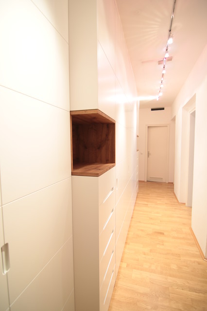Stauraum in der Diele - optimal genutzt - Contemporain - Couloir ...