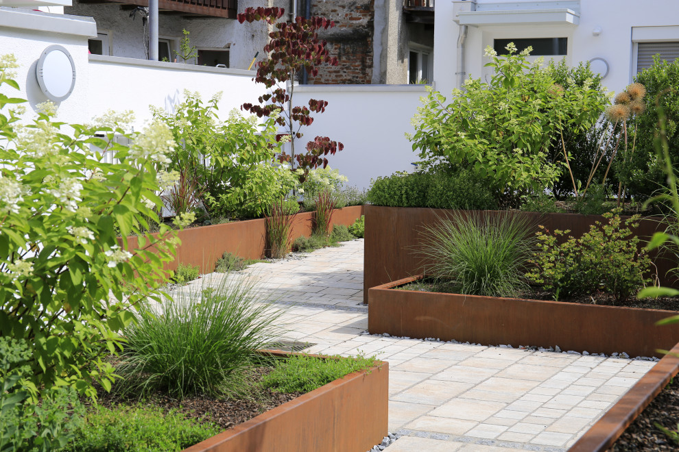 Die Dachterrasse als Begegnungsort der Hausgemeinschaft - Modern ...