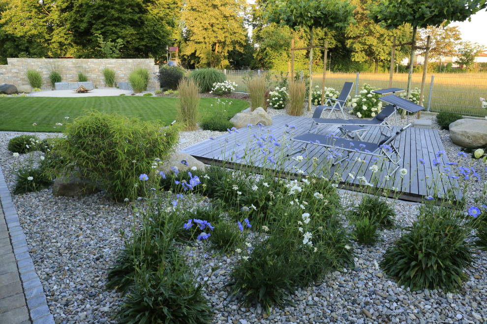 Feuerstelle als Familientreffpunkt - Contemporary - Landscape - Munich ...