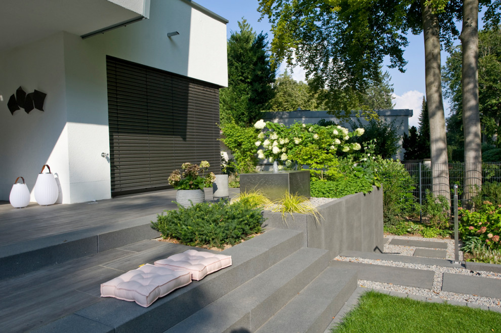 Moderner Garten "MOTIVBILDEND" - Modern - Garten - Frankfurt am Main ...