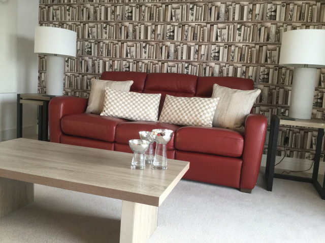 Raspberry & Honey ‘Read & Relax’ Room - Minimalistisch - Wohnzimmer ...