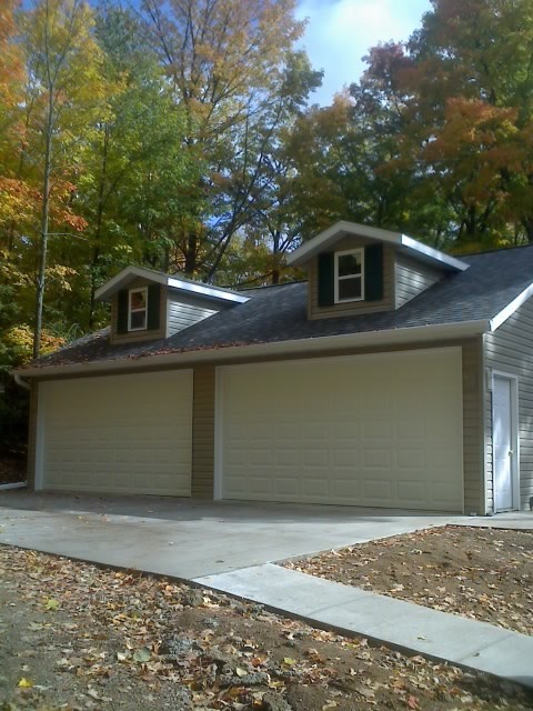 28x36 Garage with False Dormers - Classique - Garage - Autres ...