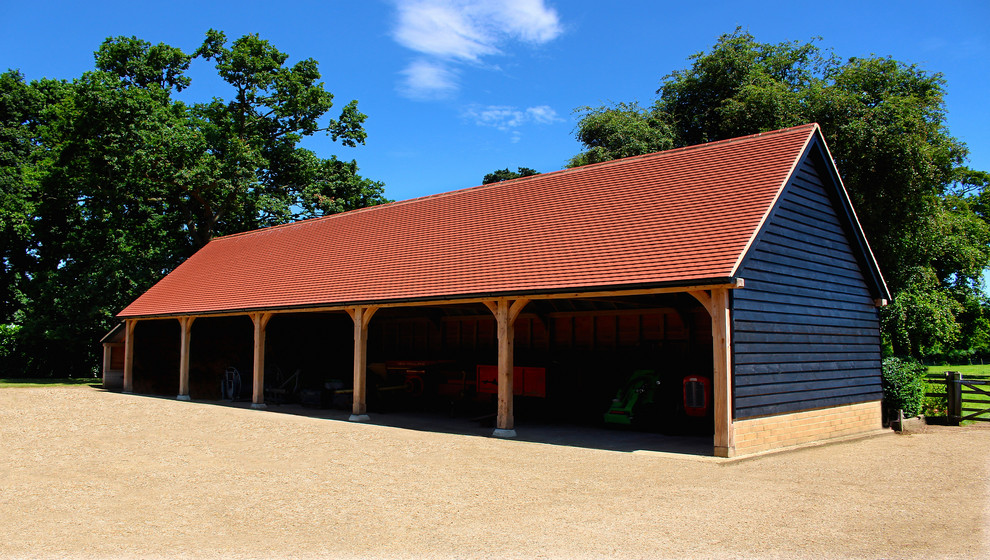 5 Bay Oak Framed Farm Building - Farmhouse - Garage - Hampshire - by ...