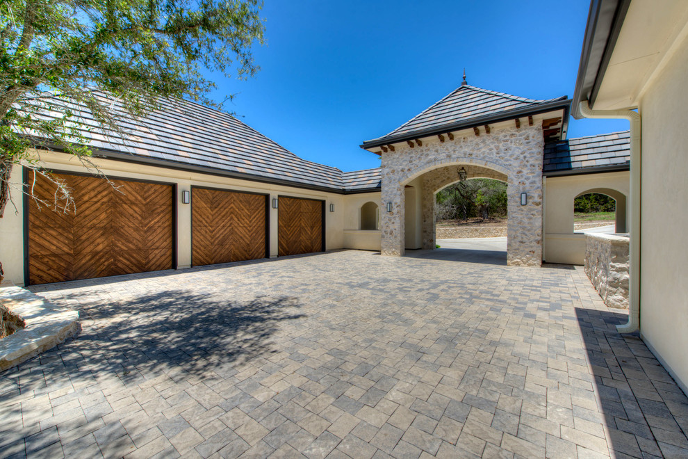 7219 Mowinkle - Mediterranean - Garage - Austin - by Masters Touch ...