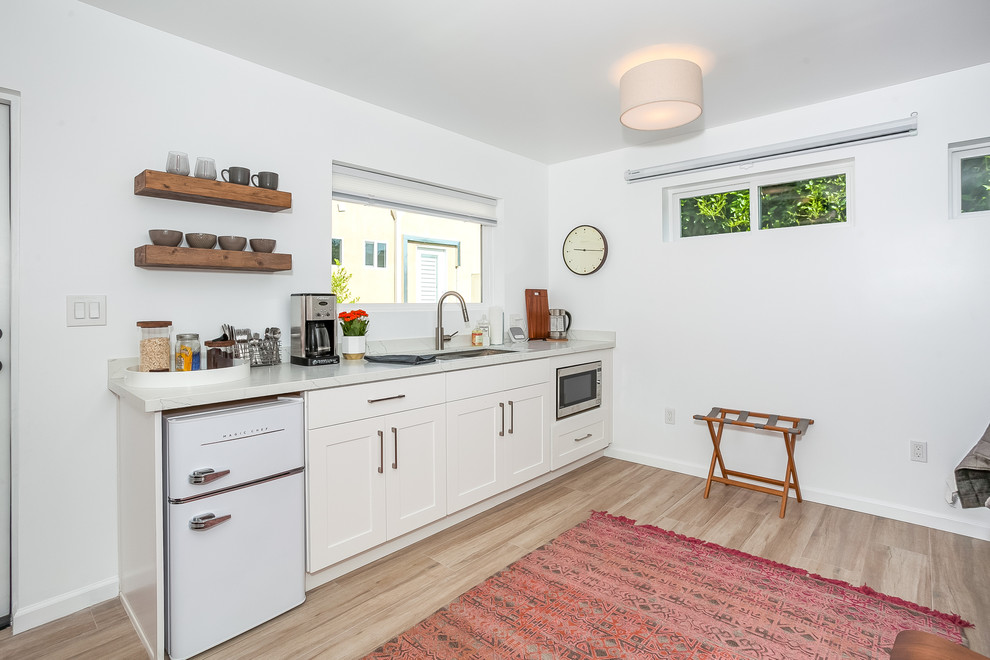 Accessory Dwelling Unit - Los Angeles - Contemporary - Garage - Los ...