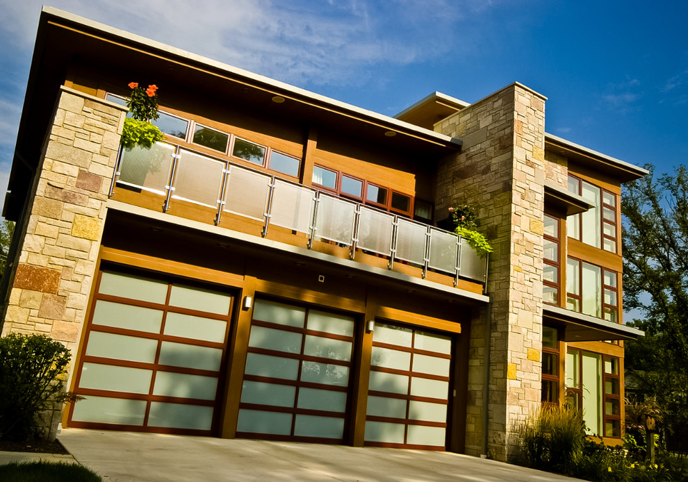 Aluminum Panel Gallery - Modern - Garage - Detroit - by Mammoth Door ...