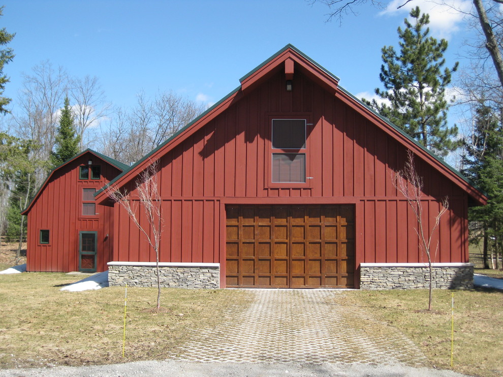 Barns & Carriage Houses - Rustic - Garage - Detroit - by Earth ...
