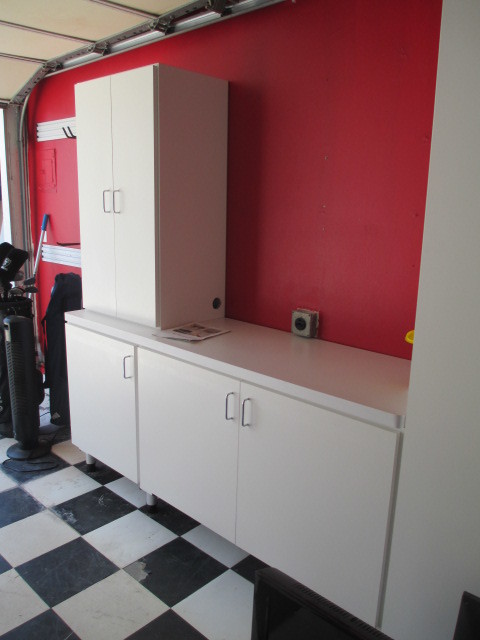 Beach Garage with Lots of Storage for an Active Family - Contemporary ...