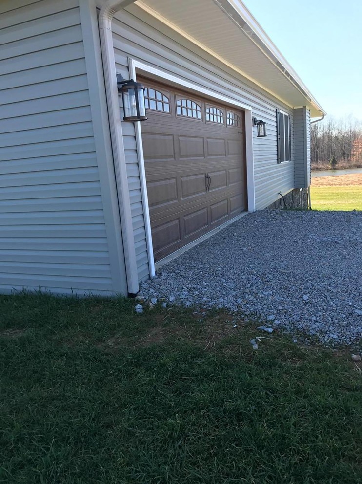 Beautiful country craftsman home comes to life in VA - 14603RK ...