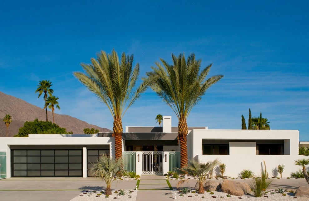 Clopay - Avante Collection - Modern - Garage - Los Angeles - by Fixxed ...