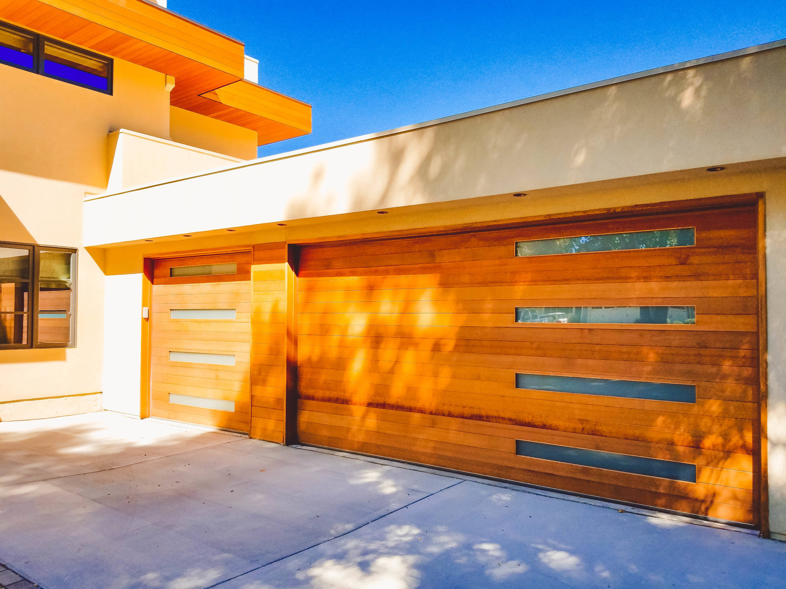 Modern Detached 3 Car Garage 24'x36' Modern Garage Plans With Studio