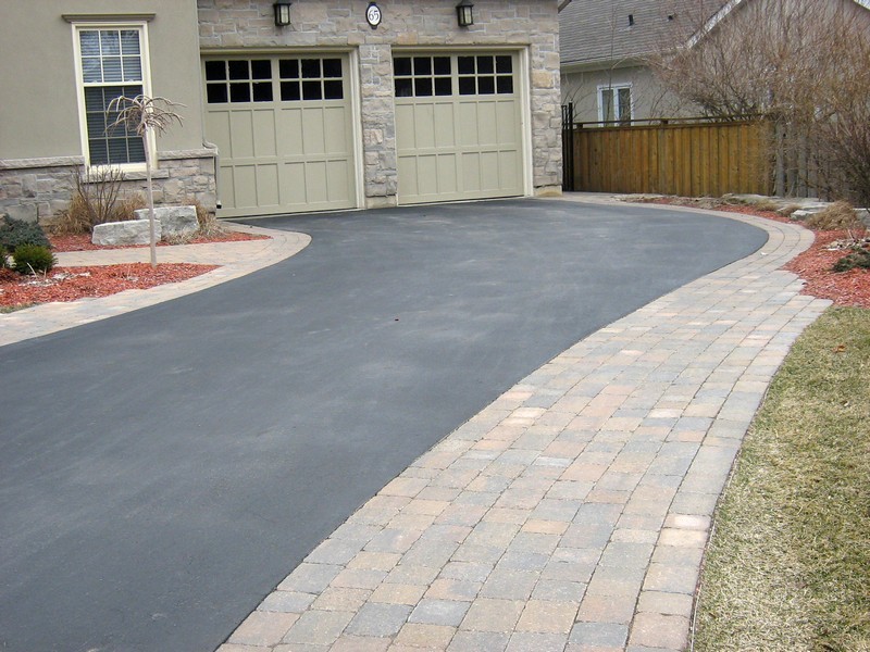Driveways & Walkways - Craftsman - Garage - Toronto - by Earthworks ...
