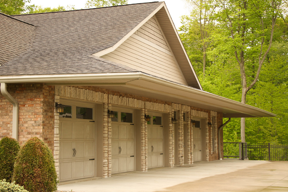 Four Car Garage with Shop - Rustico - Garage - Altro - di John Mast ...