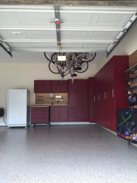 Garage Makeover- New Burgundy cabinets with the maple counter - Clásico ...