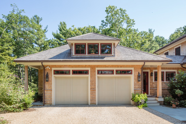 High Ridge Road Garage - Bord de Mer - Garage - Boston - par Saltonstall Architects | Houzz