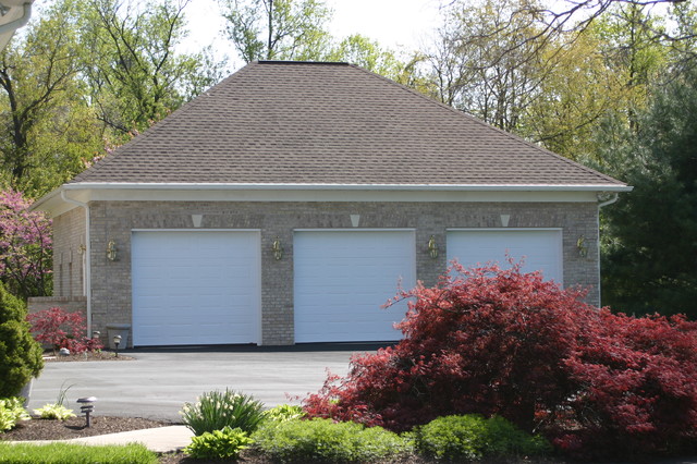 Home Car Garage with Lift - Classique - Garage - Washington, D.C. - par ...