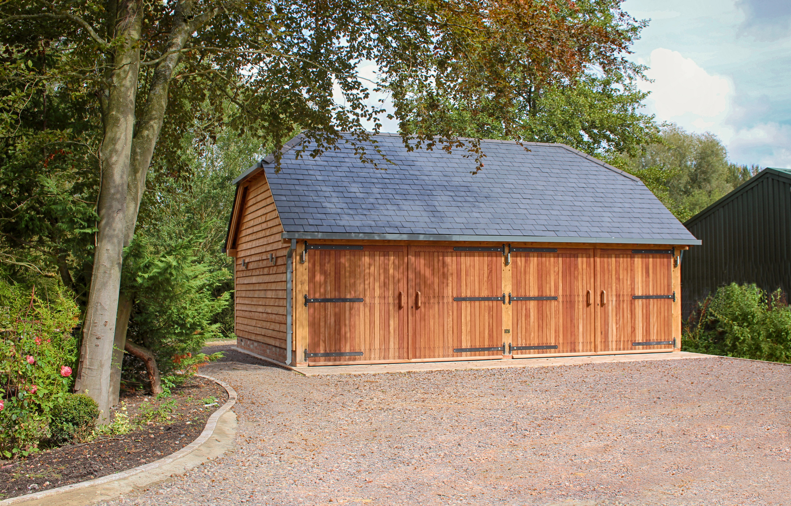L Shaped Garage Designs