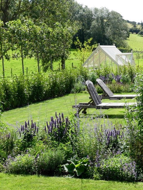 Large Family Garden, Somerset - Contemporary - Garden - Wiltshire - by ...