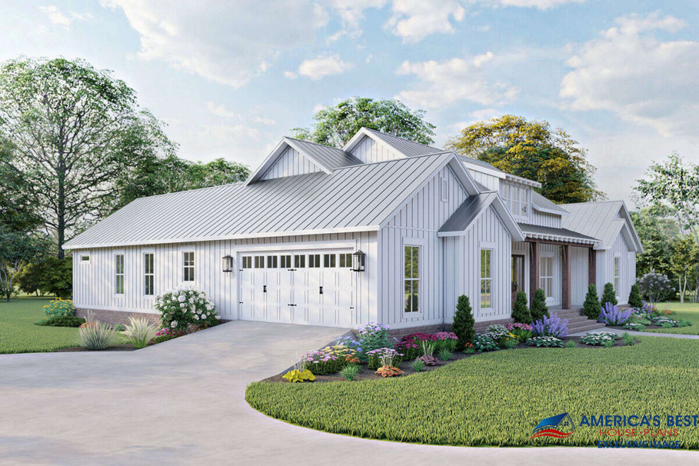 Modern Farmhouse Plan 041-00224 - Farmhouse - Garage - Atlanta - by ...
