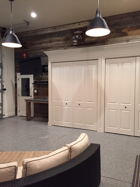 Rustic Garage - Montagne - Garage - Chicago - par Bella Luxe Home ...