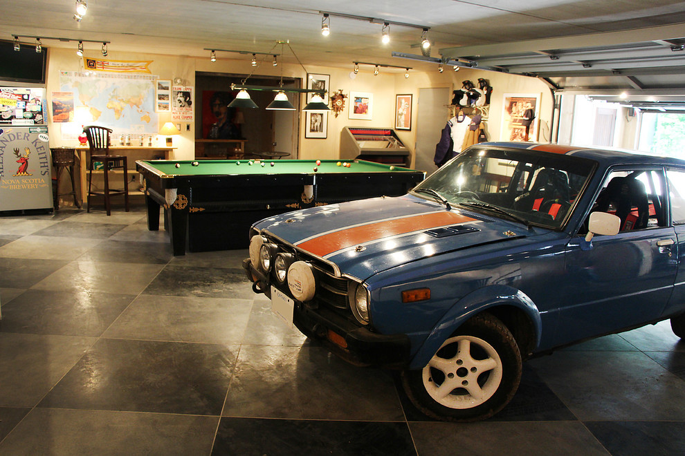 Walkout Basement / 'Mancave' / Garage - Garage - Toronto - by Laurens ...